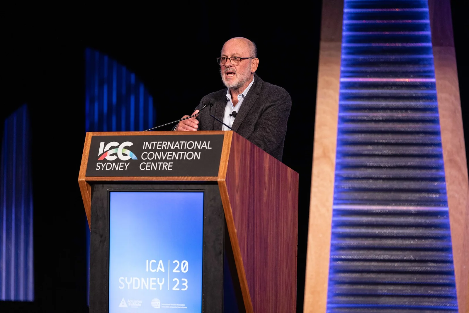 Tim Flannery: No counsel of despair - Actuaries Digital - Actuaries ...