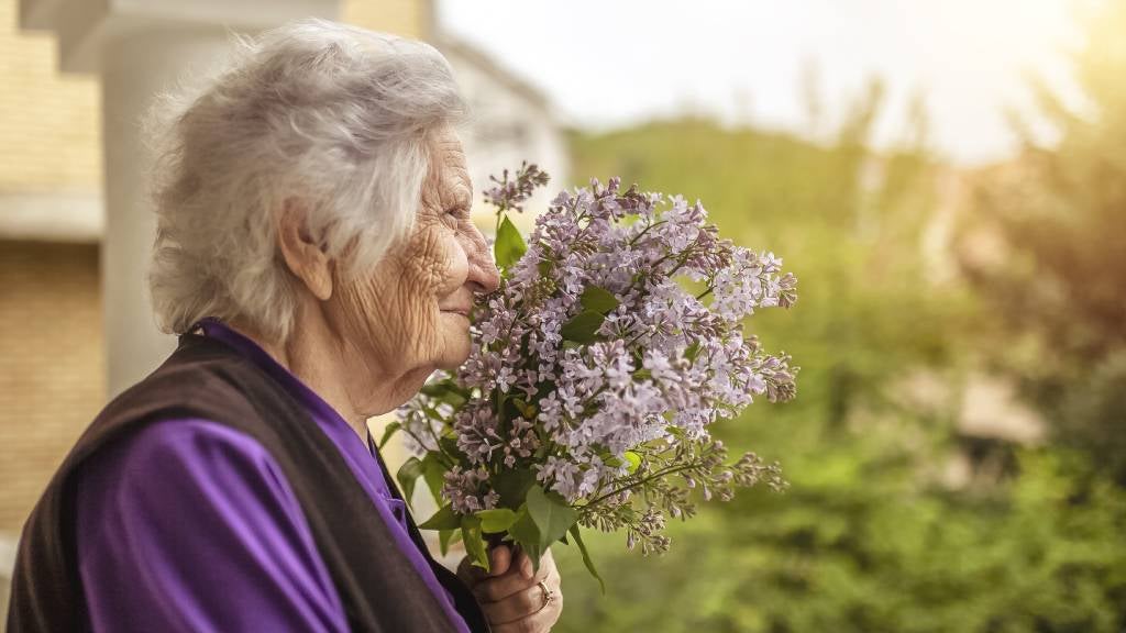 How mourning for death has changed | Australian Seniors