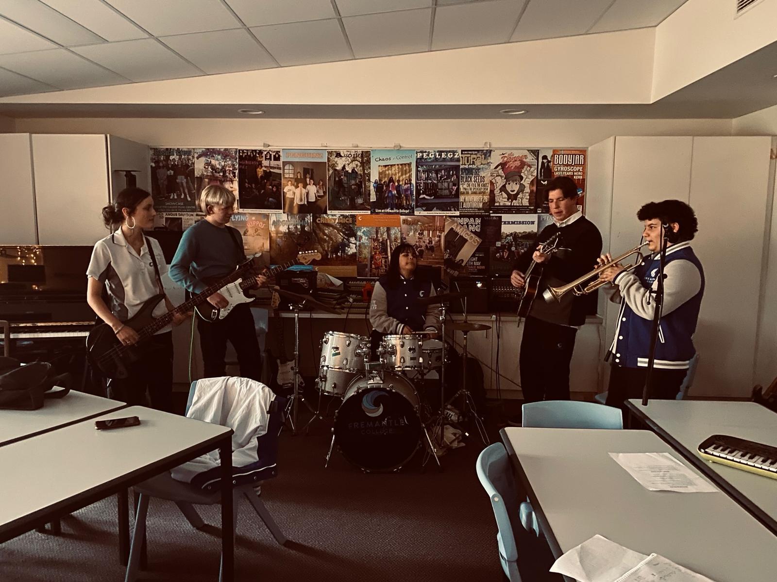 Whippets On Love - triple j Unearthed