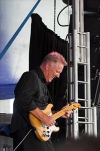 Ross Ward & Wards Xpress | triple j Unearthed