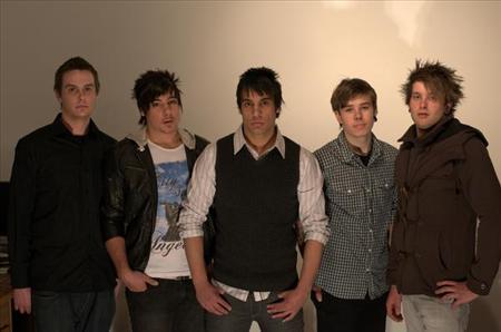 Last To Land | triple j Unearthed