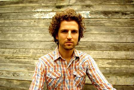 Edoardo Santoni | triple j Unearthed