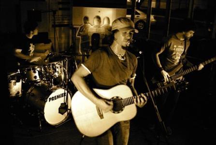 Jeremiah and the Charles Darwin Band | triple j Unearthed