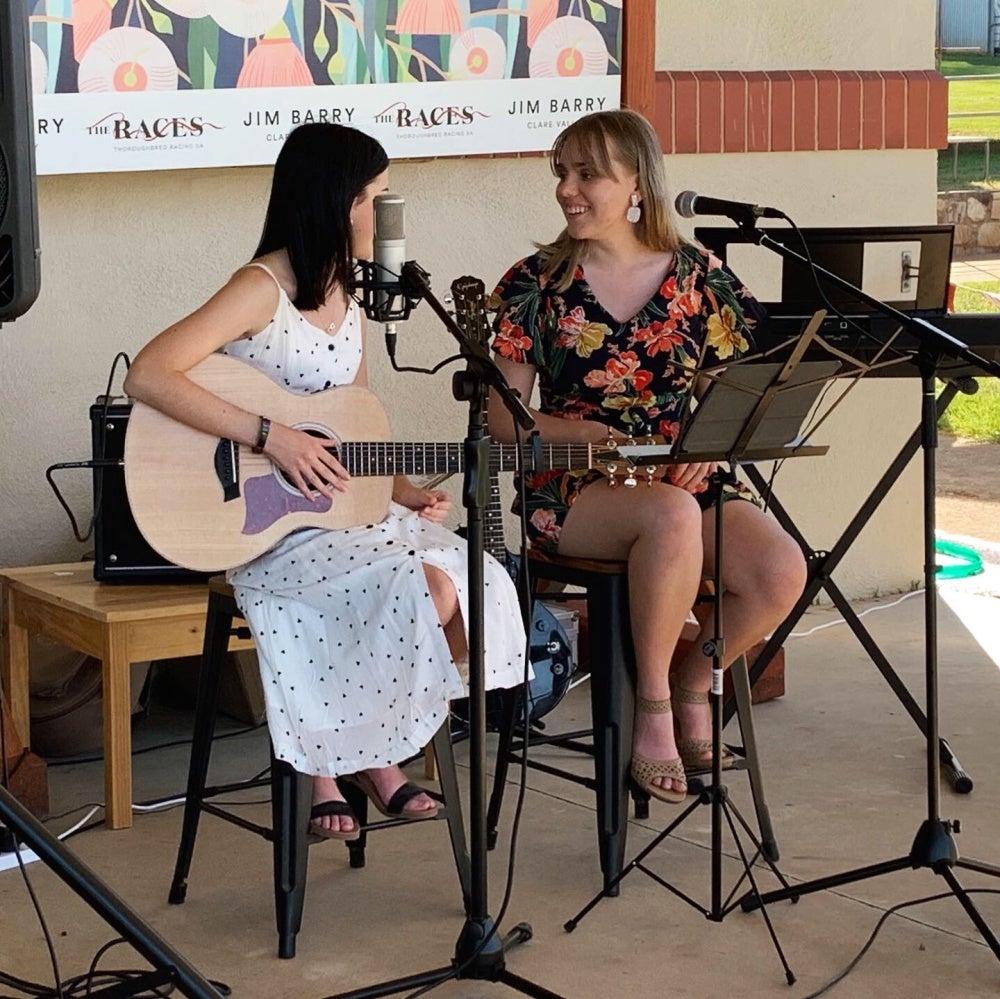 Charlotte & Georga | triple j Unearthed