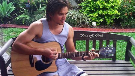 Ivan J. Cook | triple j Unearthed