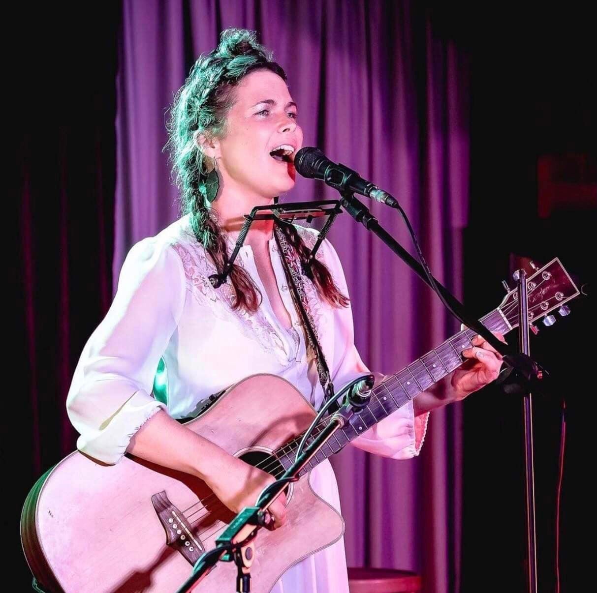 Clare Cowley | triple j Unearthed