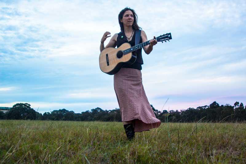 Kimberley Wheeler & Roadside Holiday | triple j Unearthed