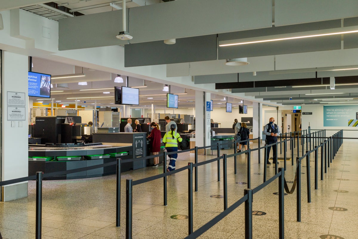 Security & screening | Melbourne Airport